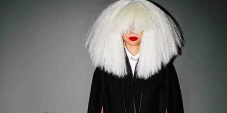 The Nude Pic Of Sia She Posted On Twitter And More Photos Without Black And White Wig Yourtango